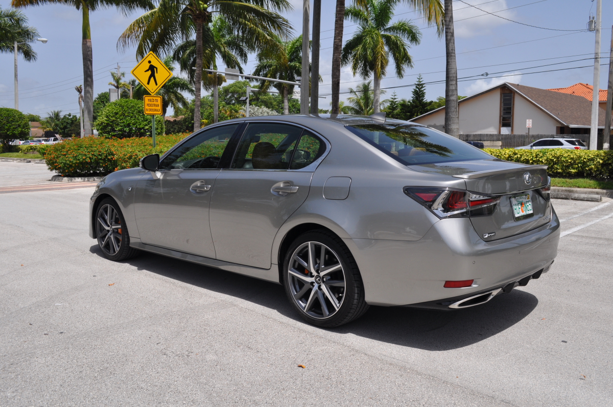 2017 Lexus GS200t F Sport - ElAutomovilista.com